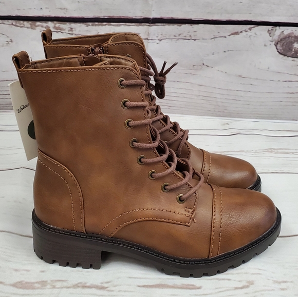 Universal Thread | Shoes | Universal Thread Kamrym Lace Up Combat Boots ...